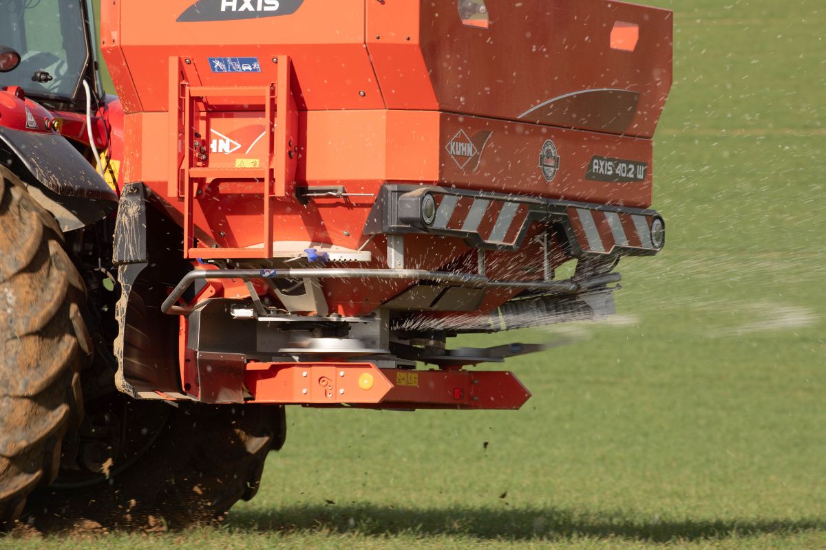 Maximising efficiency - Crop Production Magazine Maximising efficiency - Crop Production Magazine