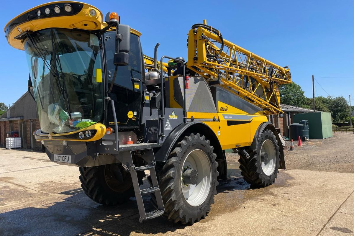 OFO: Seizing spray windows - Crop Production Magazine