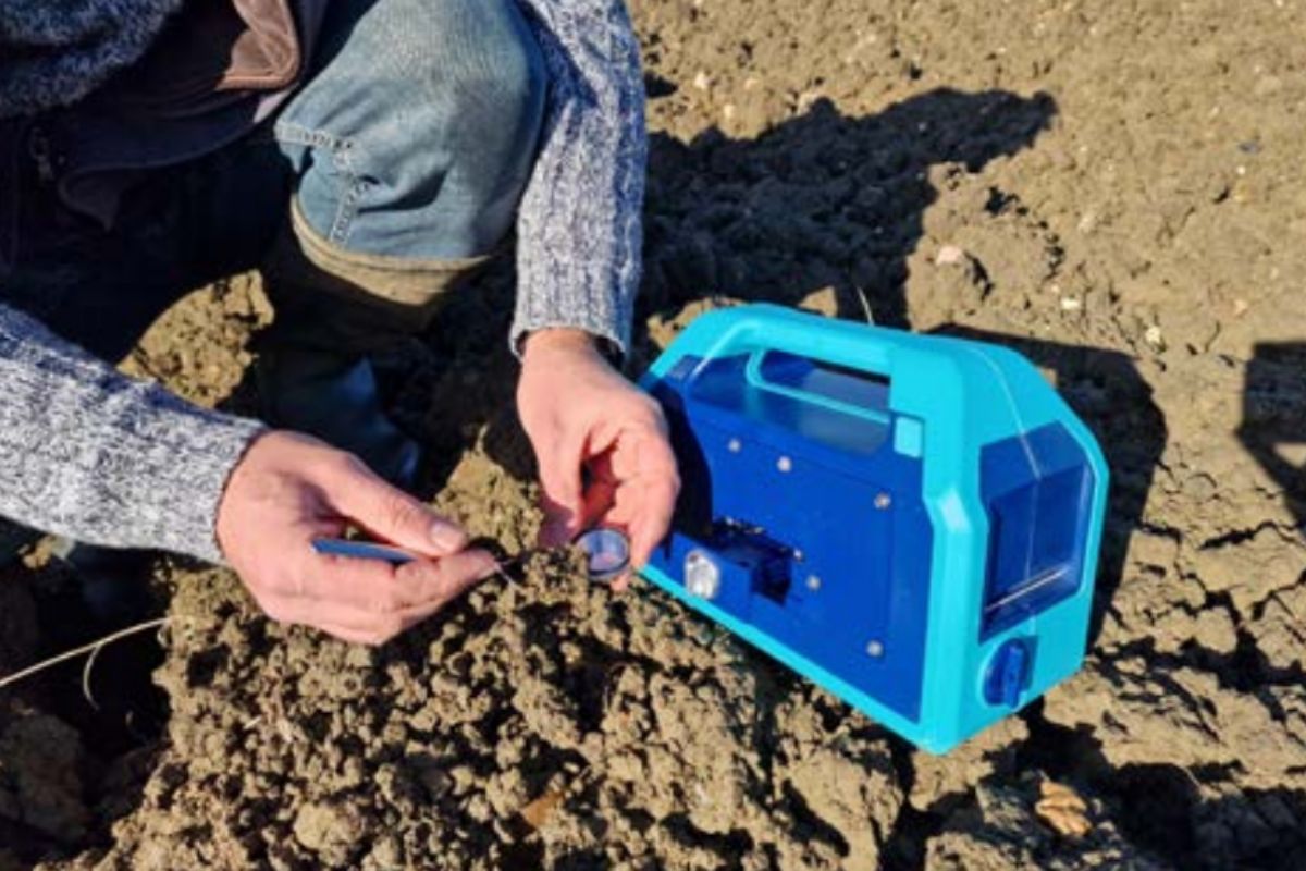 Hand-held soil testing - Crop Production Magazine